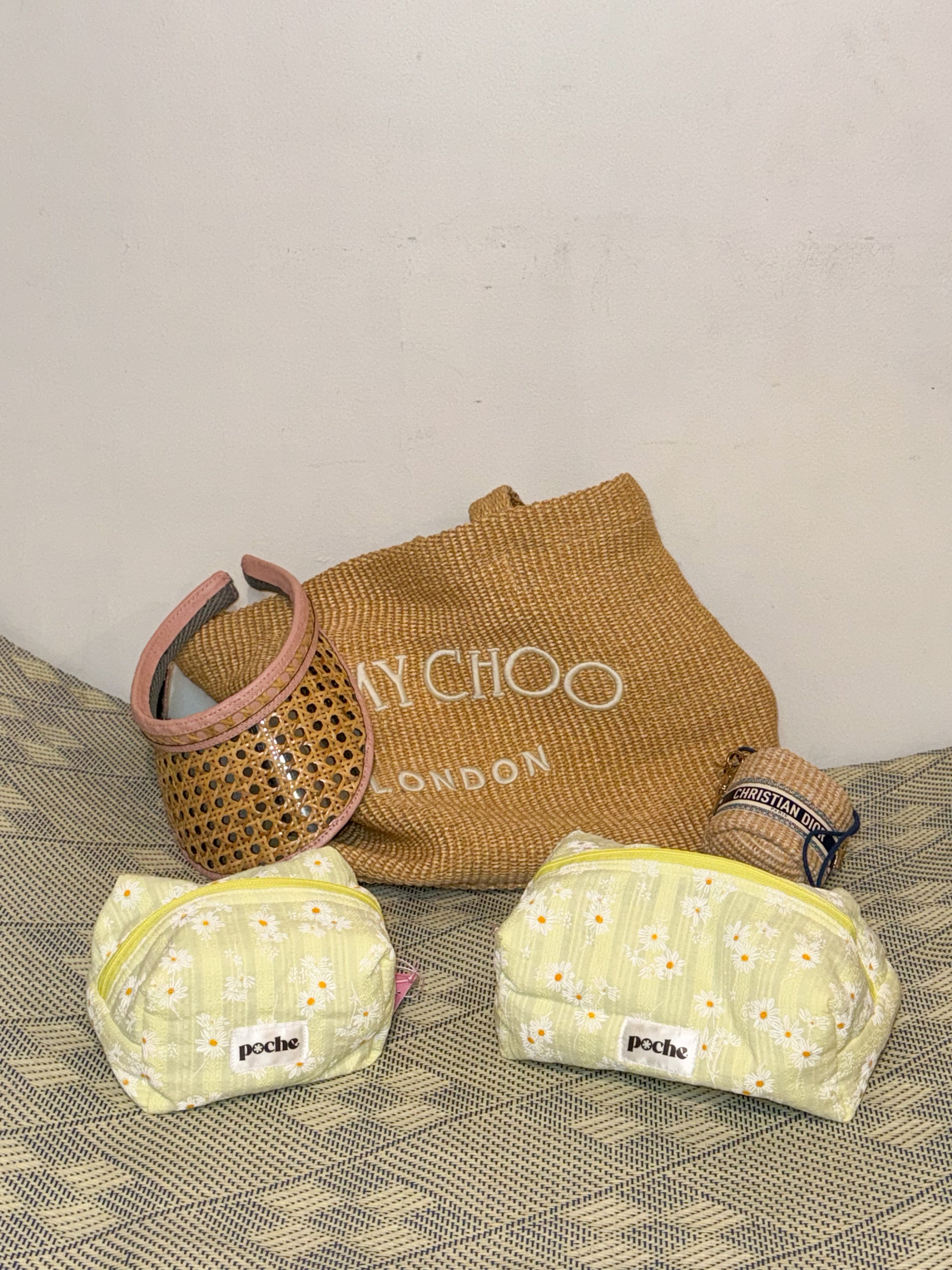 Picnic Date Puffed Pouchie in Buttermilk – POCHE LABEL